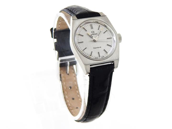 Omega Black / Silver Dial / Circa 1970's Geneve Watch – Crown Jewelers